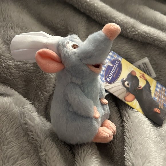 Disney | Toys | Disney Parks Ratatouille Chef Remy Mini Shoulder ...